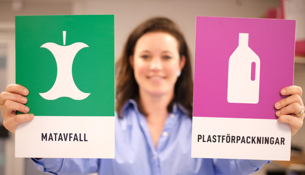 Avfallsskyltar till sopkärlen - vi kan det nya skyltsystemet